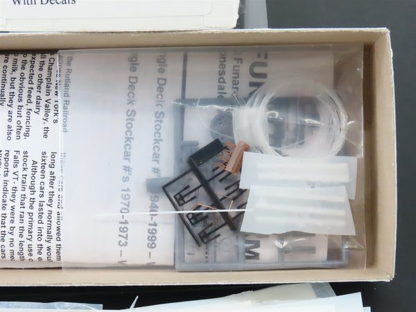 HO Scale Funaro & Camerlengo Kit 6691 RUT Rutland 36' Stock Car w/ Dec ...