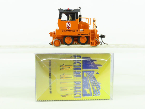 HO Scale Factory Direct 15-326 MILW Milwaukee Road MofW Trackmobile w ...